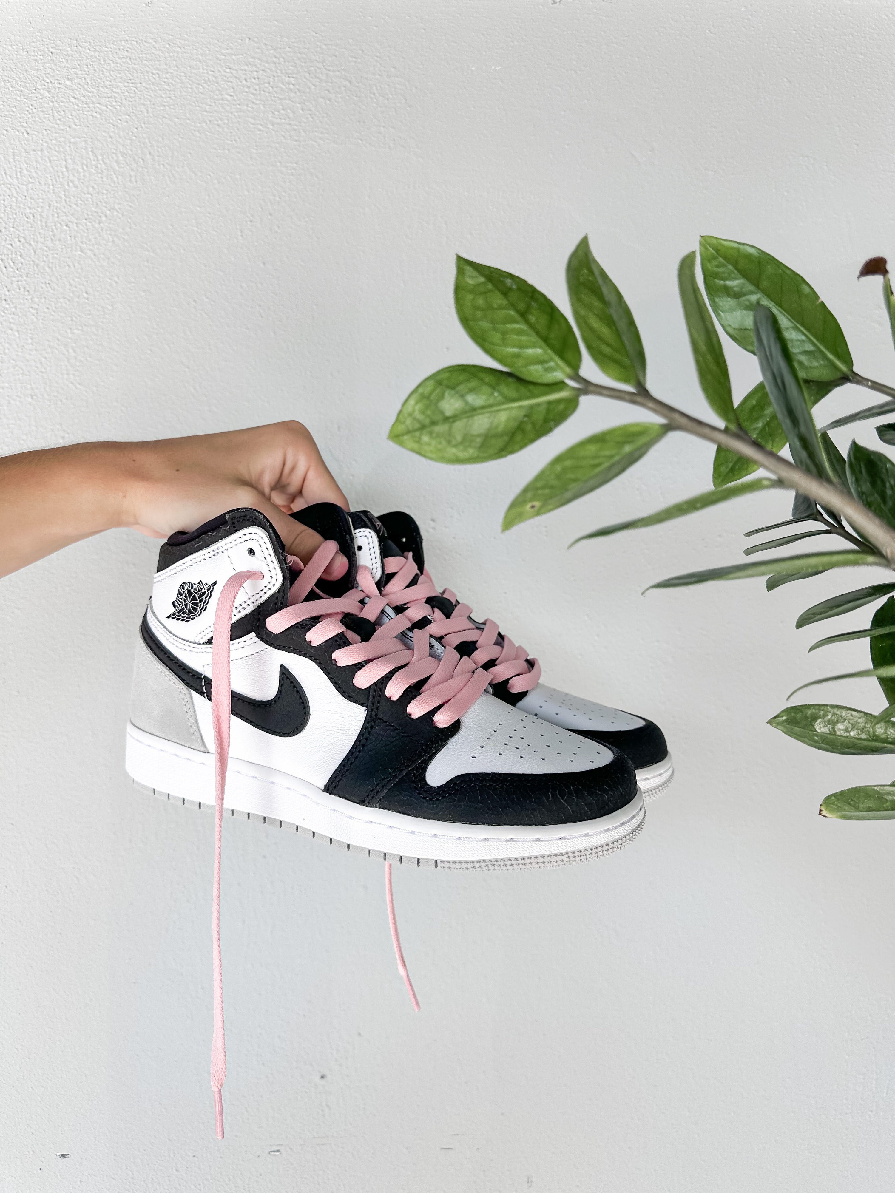 Sneakers and Streetwear – Fly Kicks Co